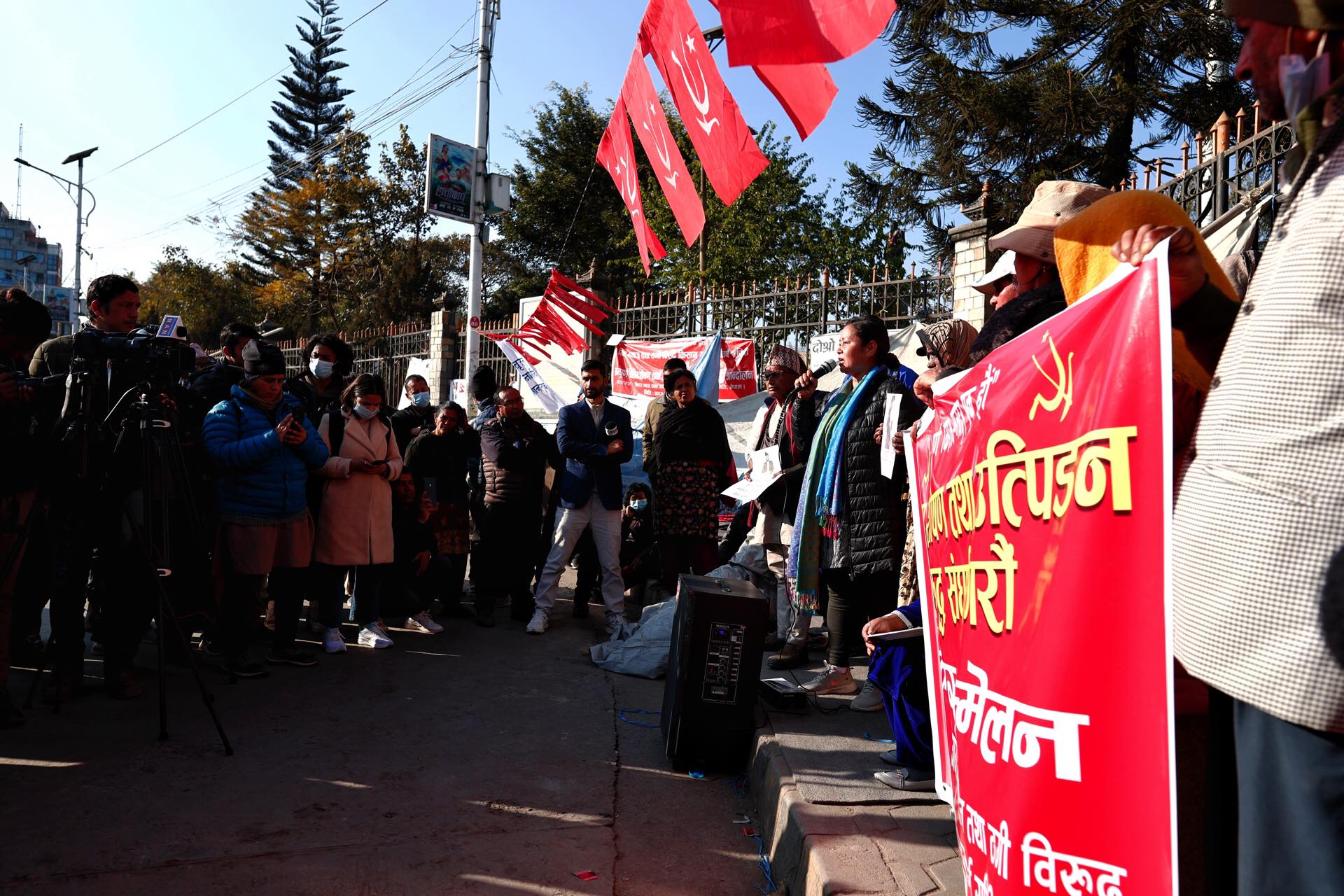 मेयर बालेन साह विरुद्ध प्रदर्शन (तस्वीरहरू)