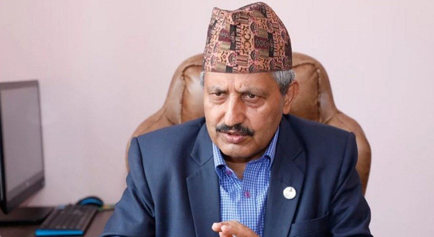 तत्काल विद्यालय नखोल्न शिक्षामन्त्री पोखरेलको आग्रह